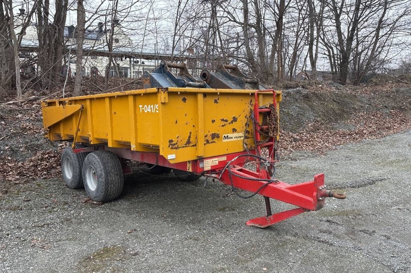 Volvo EW 160 E, Komplett med Mörevagn samt 10st redskap | Polar Machine ...