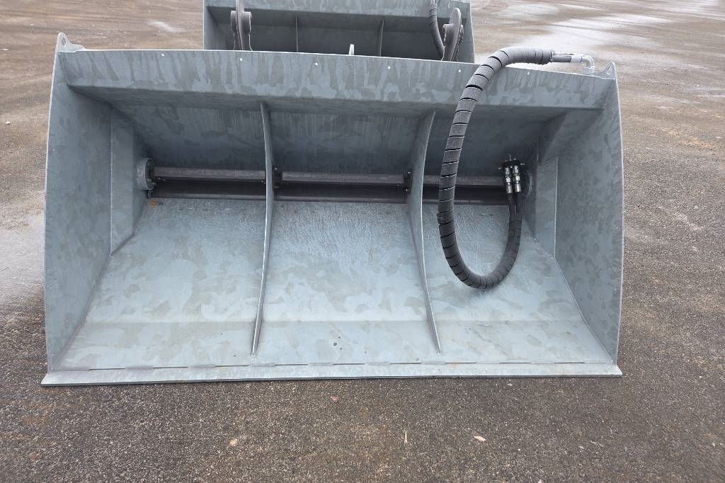 Holms SB16B Sandspridarskopa ALDRIG ANVÄND STBM | Polar Machine Trading