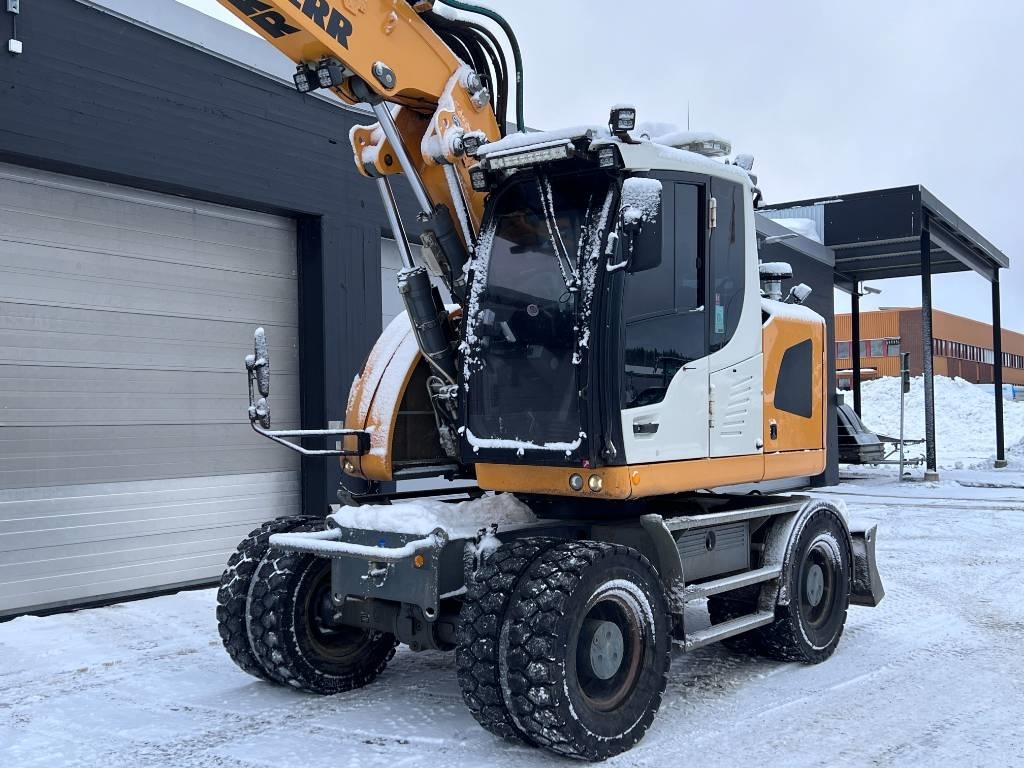 Liebherr A918 Compact 2019 | Polar Machine Trading