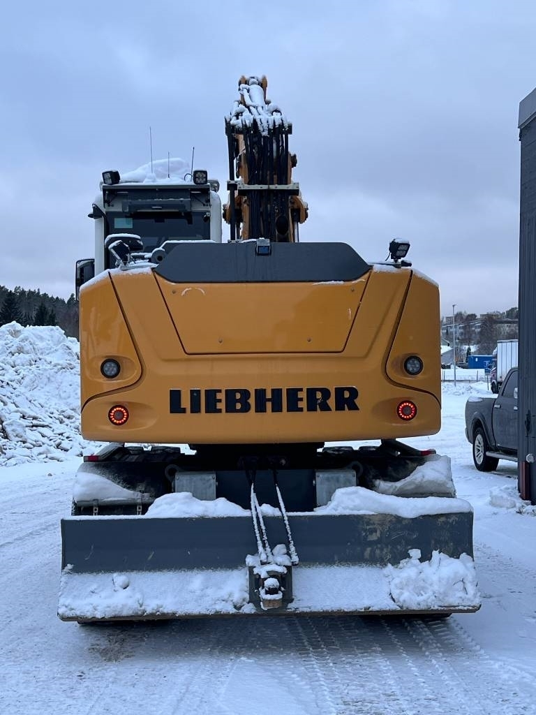 Liebherr A918 Compact 2019 | Polar Machine Trading